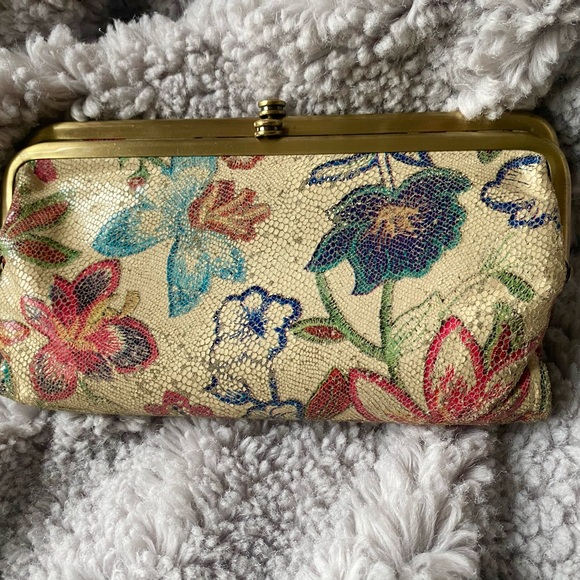 HOBO | Bags | Hobo Lauren Floral Leather Clutch Wallet | Poshmark